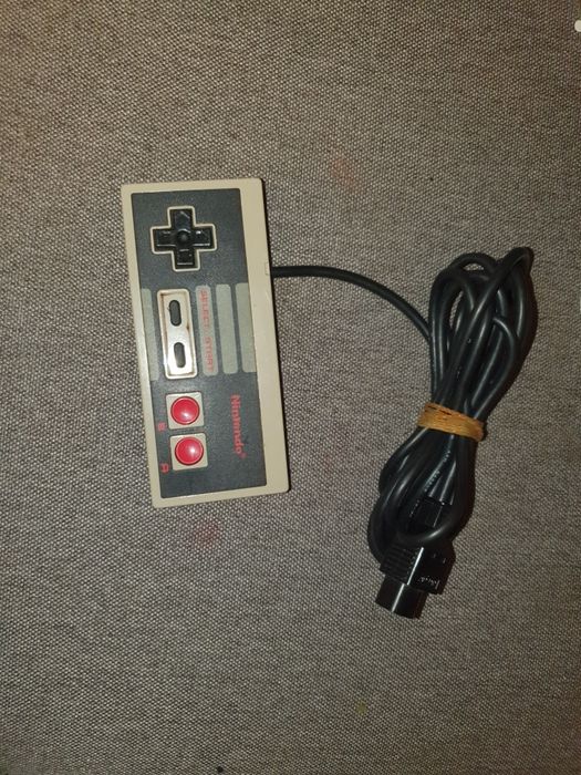 Maneta originala nintendo nes Craiova • OLX.ro