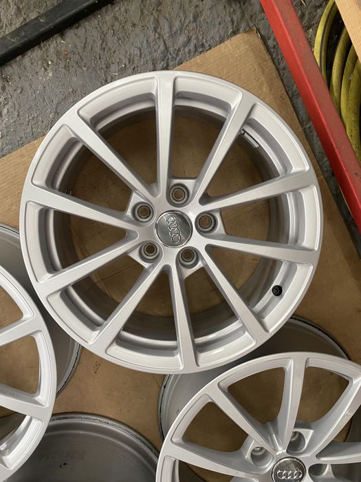 Jante Audi 17 A6 C8 A4 B8 B9 si Allroad Q5 FACTURA stare excelenta Brasov • OLX.ro