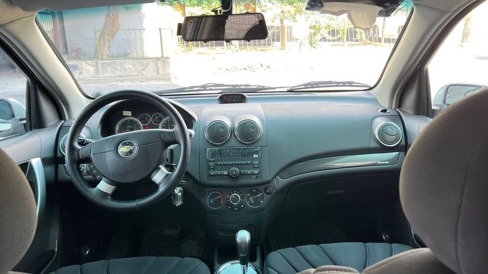 Neksiya 3 Nasiya Savdo: 11 000 у.е. - Chevrolet Назарбек на Olx