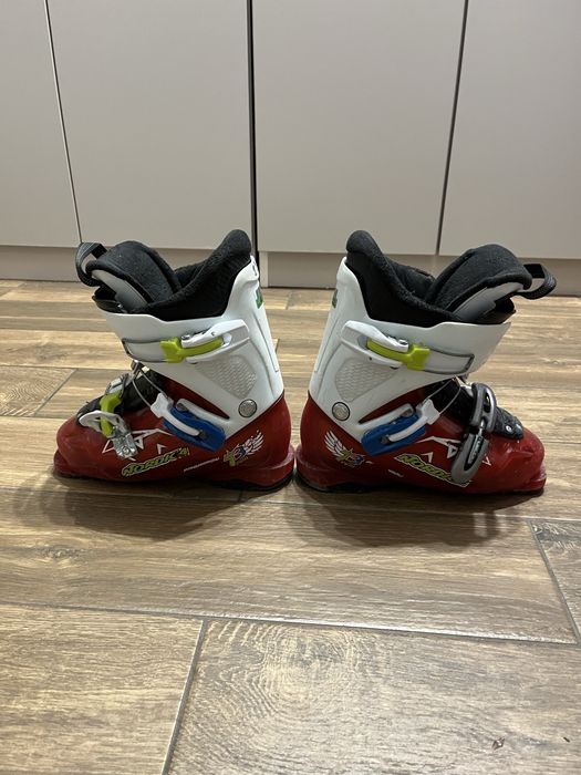 Vand clapari ski pentru copii marimea 22 Cluj-Napoca • OLX.ro