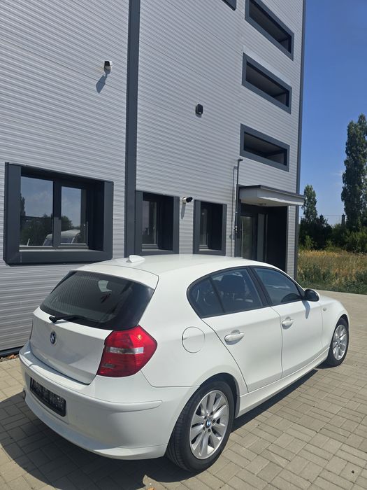 BMW E87 Seria 1 Facelift 120d Timisoara • OLX.ro