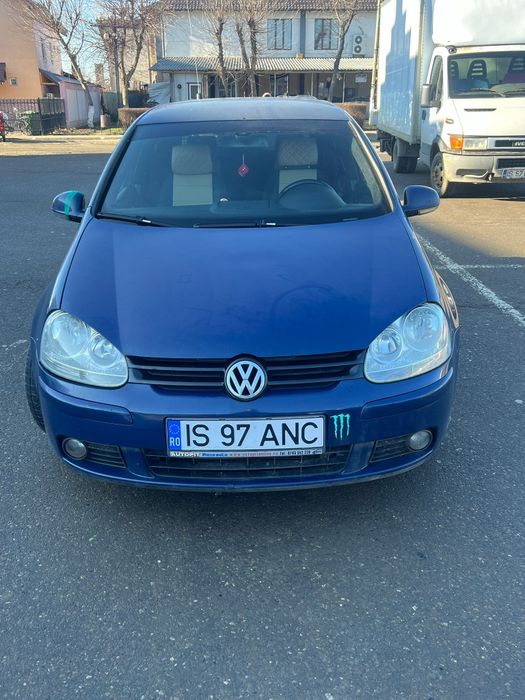 Vând Golf 5 Automat 1.9 Diesel Pascani • OLX.ro