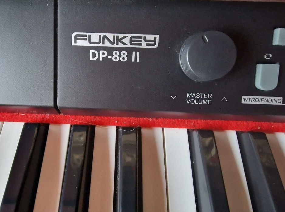 Set Pian digital FunKey DP-88 ll BK Premium cu Scaun si Casti Sibiu • OLX.ro