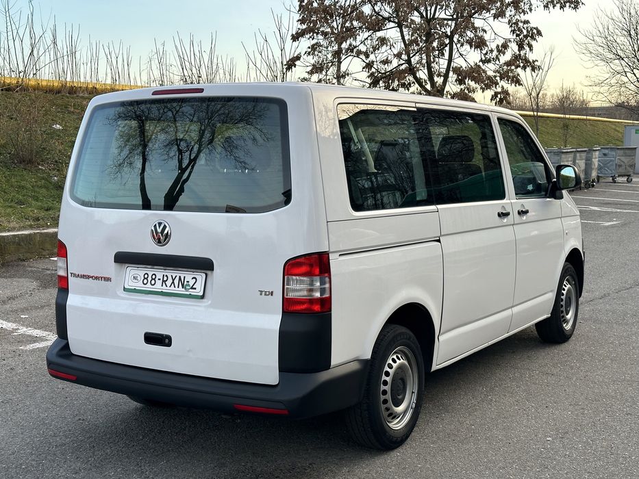 VW Transporter T5 2.0 Tdi 140cp Dsg Euro 5 cu 8+1 Locuri Ramnicu Valcea • OLX.ro