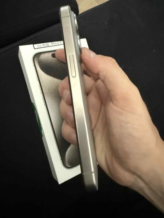 IPhone 15 Pro 128Gb garantie emag 1 an! Natural titanium Floresti • OLX.ro
