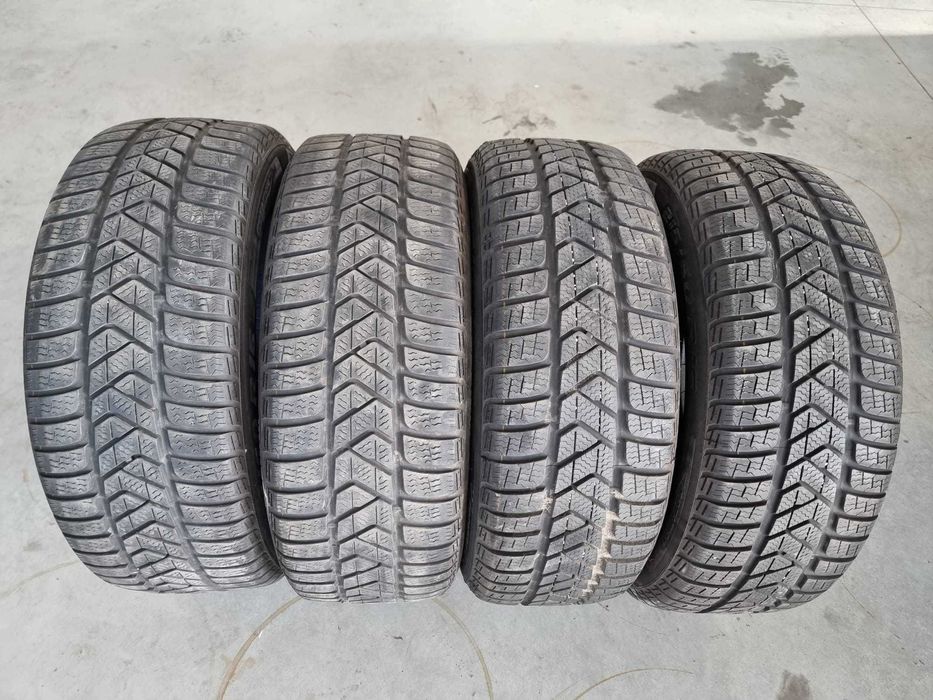 Set 4 Anvelope IARNA 215.60.16 'Pirelli'[dot 2020];stare foarte buna ...