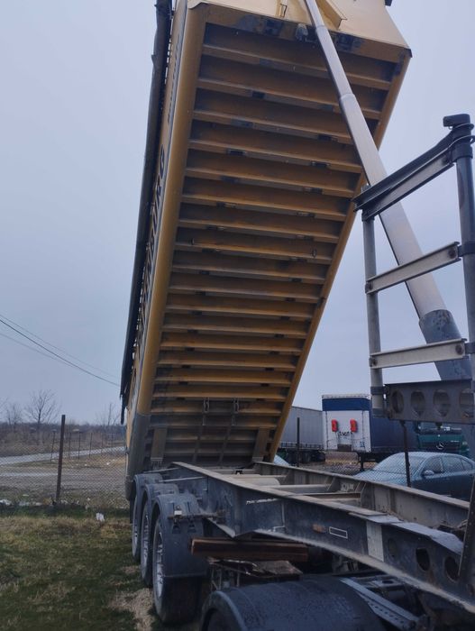 Vind semiremorca basculabila SCHMITZ Cojasca • OLX.ro