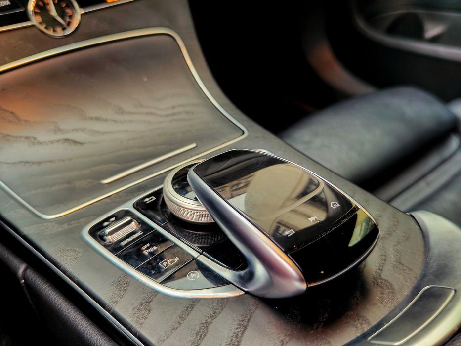 Mercedes Benz C Clase 4matic 194cp Bucuresti Sectorul 4 • OLX.ro