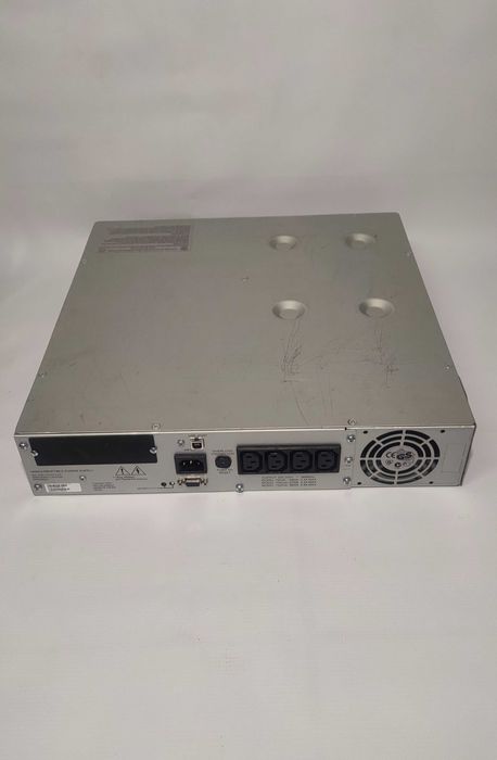 UPS APC Smart UPS 750Va, гаранция, цената е с вкл. ДДС гр. Горна Оряховица • OLX.bg