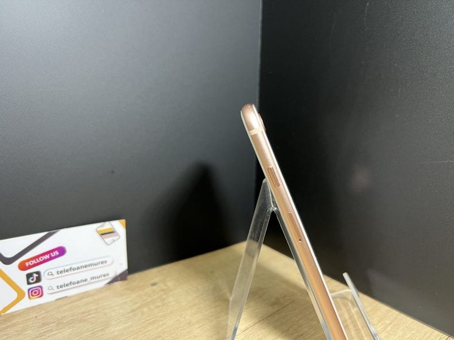 IPhone 8 64Gb Gold 3 ani garanție, Telefoane Mureș Targu-Mures • OLX.ro
