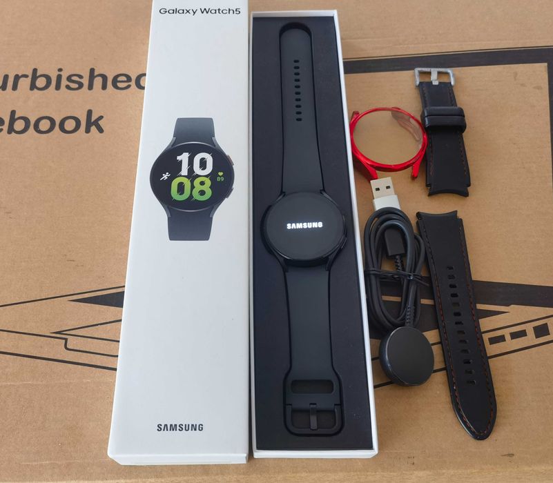 Продавам Samsung Galaxy Watch5 44mm SM-R910 като НОВ гр. Габрово Център ...