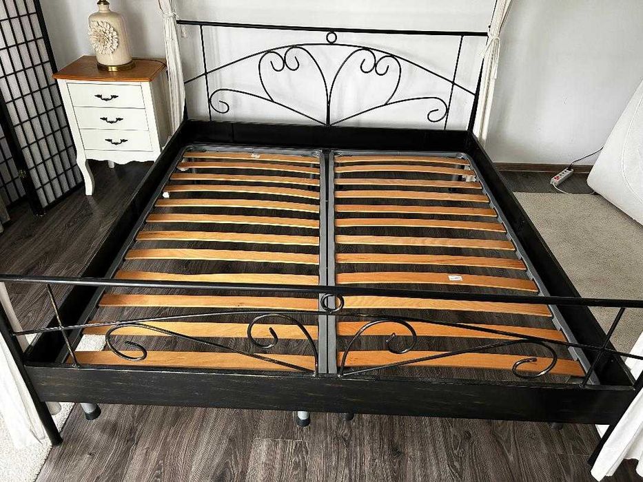 Pat Fier Forjat cu Baldachin 1800X2000 Brasov • OLX.ro