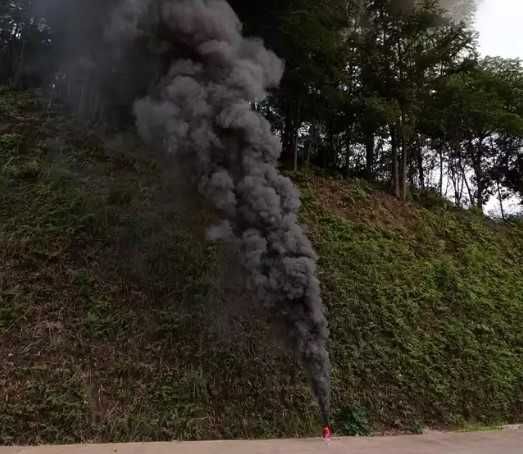 Fumigene NEGRE / fumigene colorate / fum colorat Bucuresti Sectorul 2 ...