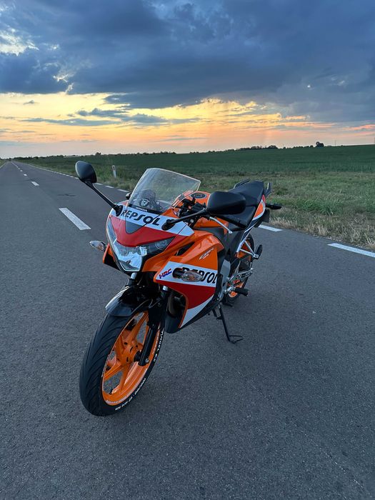 Honda CBR 125 Repsol 2015 AKRAPOVIC original, FARA INCIDENTE Tomnatic ...