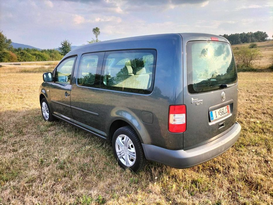 Volkswagen Caddy Maxi 7 Locuri Zalau • OLX.ro