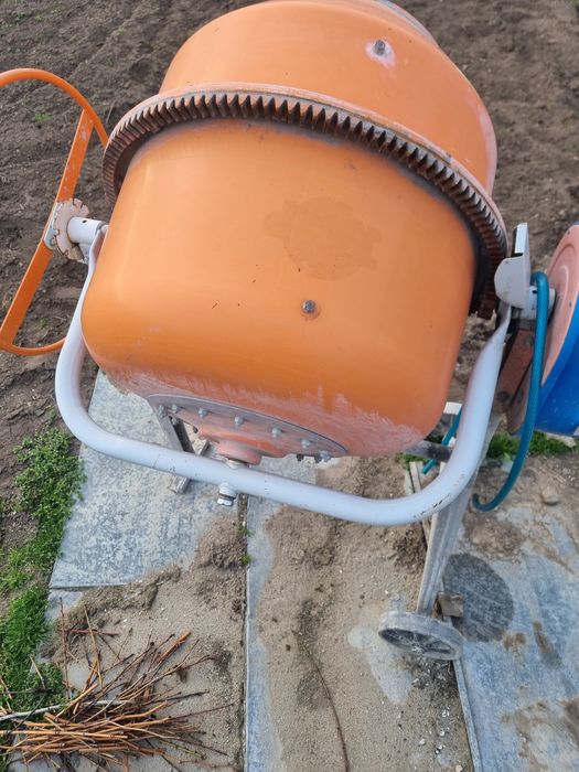 Бетонобъркачка 200 гр. Търговище Въбел • OLX.bg