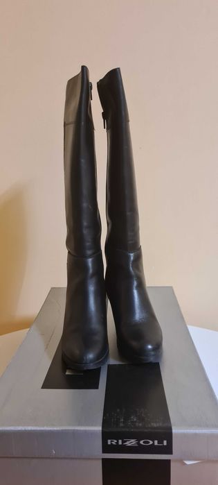 Cizme rizoli nr. 37 Bucuresti Sectorul 4 • OLX.ro