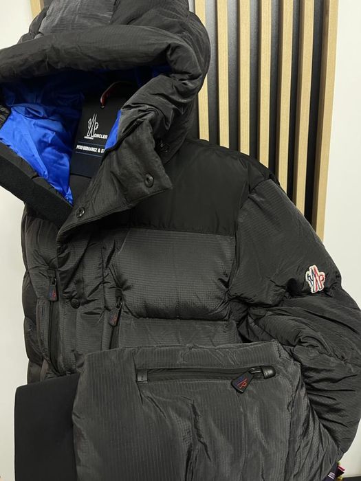 Geaca Moncler barbat Ilfov Chitila • OLX.ro
