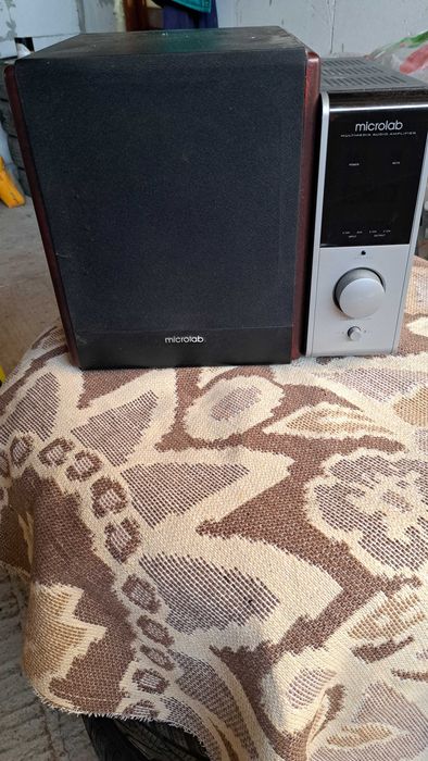 Sistem audio microlab Topolog • OLX.ro