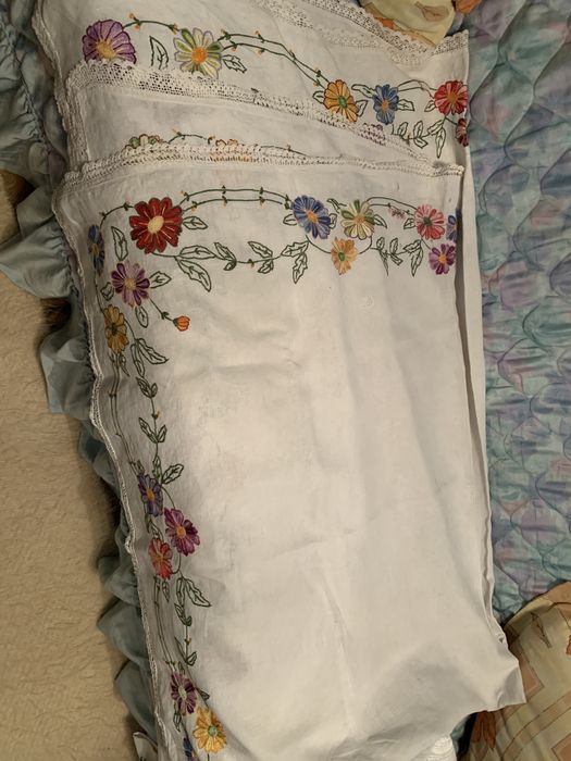 Perdea macrame lucrata manual si fata de masa Ploiesti • OLX.ro