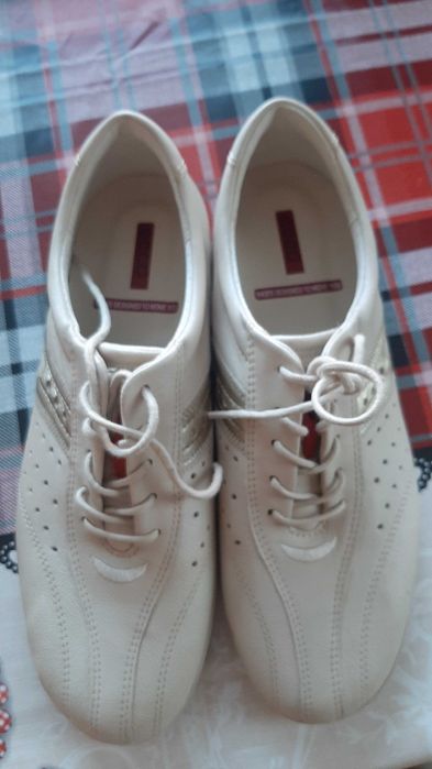 Pantofi ecco noi Falticeni • OLX.ro