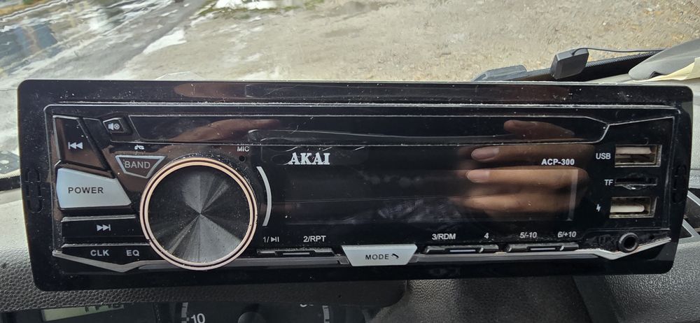 Авто плеър AKAI acp-300 Bluetooth Hands free гр. София Люлин 10 • OLX.bg