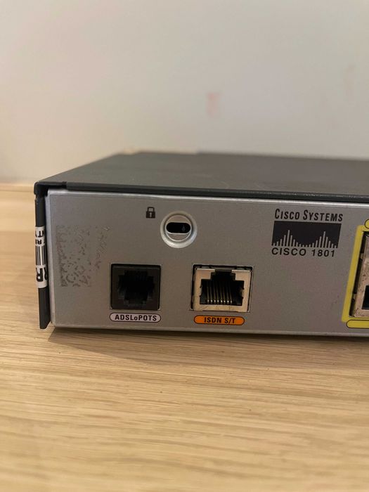 CISCO 1800 Series Router Switch гр. София Света Троица • OLX.bg