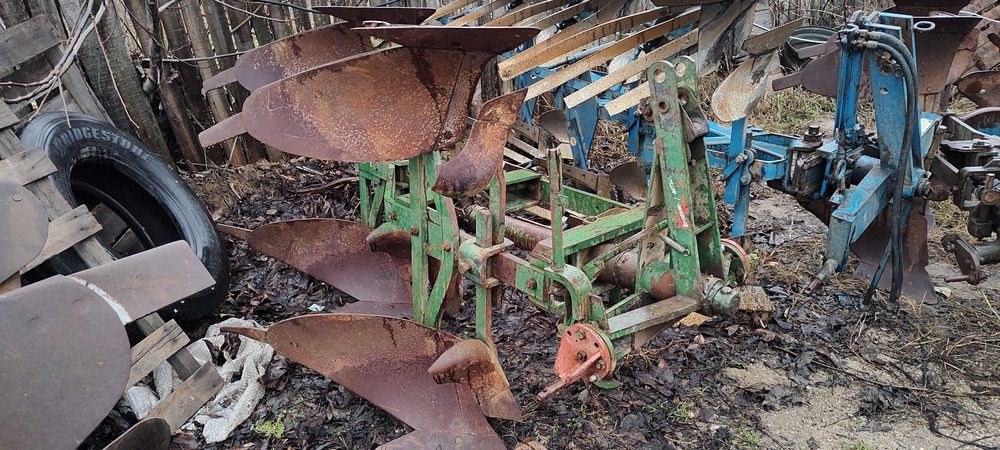 Plug reversibil 2 brazde, 3 brazde Rabewerk, Lemken, krone, Eberhardt, Dabuleni • OLX.ro