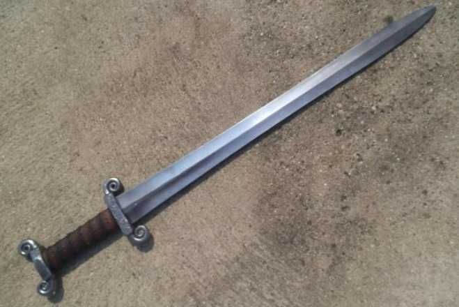 Sabii si Pumnale forjate la comanda Bucuresti Sectorul 2 • OLX.ro