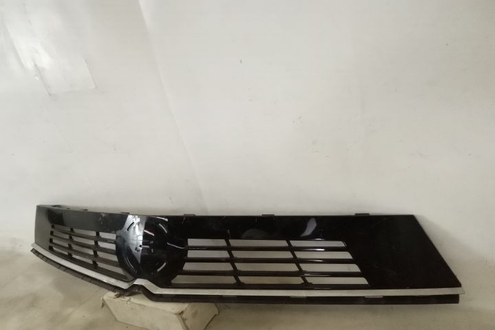 Grila Centrala Originala In Stare Buna Opel Astra L 2022-2023-2024 Bucuresti Sectorul 6 • OLX.ro