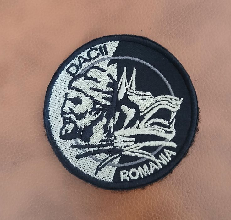 Embleme militare,NOI,pe scai Bucuresti Sectorul 6 • OLX.ro