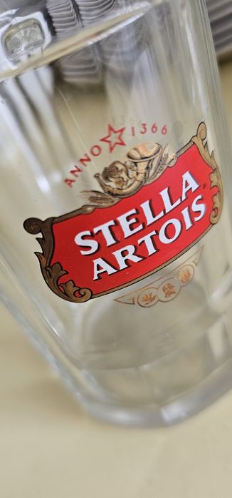 Halbe de bere noi, stella artois, bergenbier, staropramen si becks ...