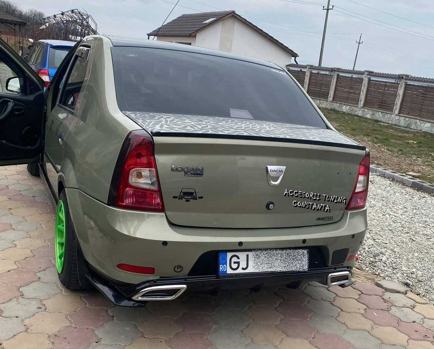 Difuzor Bara Spate Universal V4 - Dacia Logan 1 Ph2 Constanta • OLX.ro