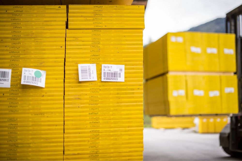 Placa galbena cofrare cofraje doka paneli Iasi • OLX.ro