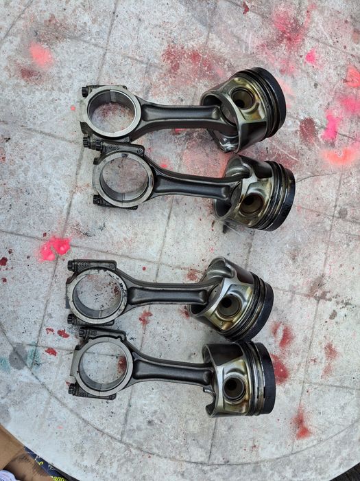 Pistoane piston cu biela complet Vw,Skoda ,Audi motor 2.0 tdi CBAB Cluj ...