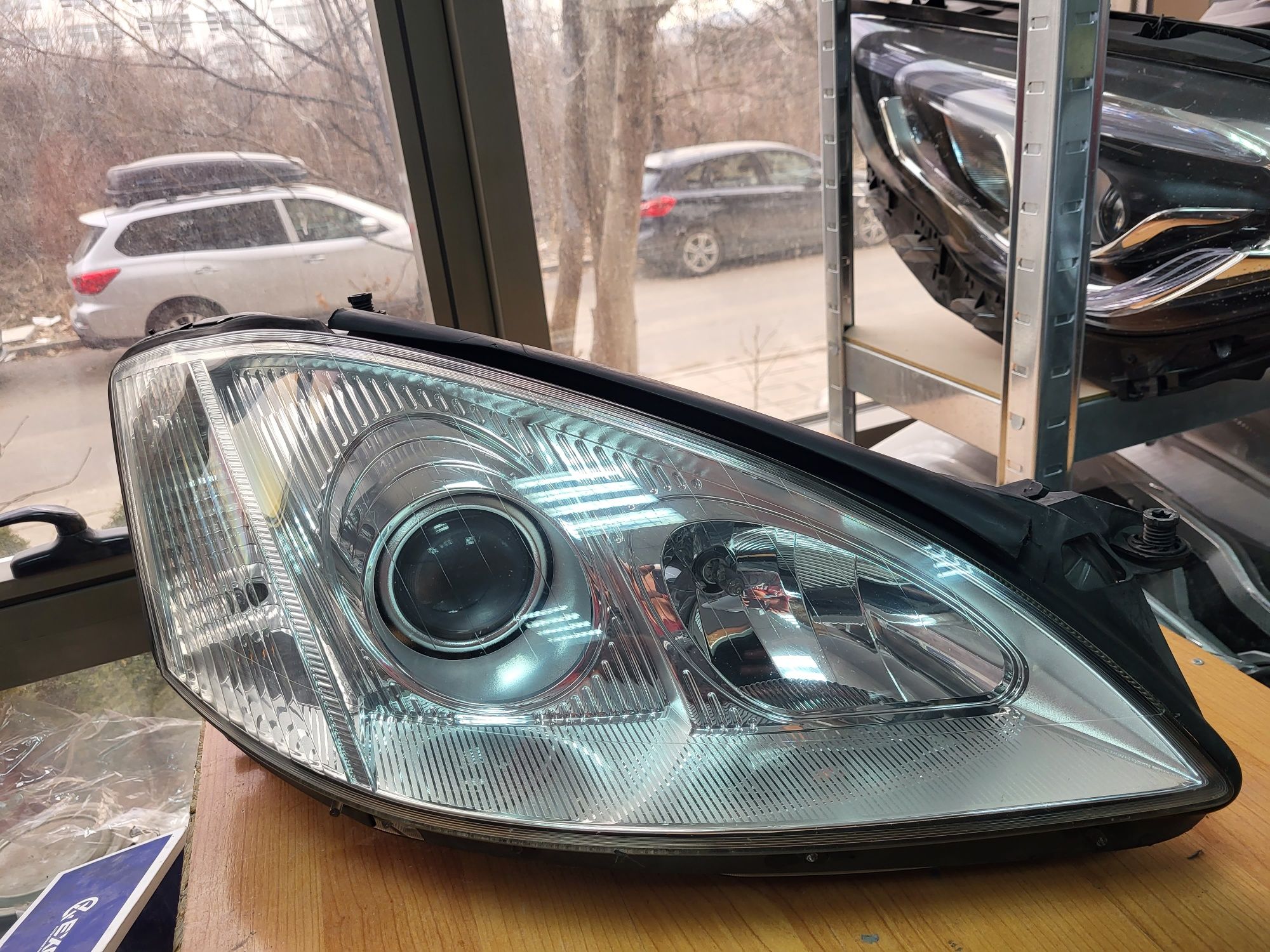 Фарове фар Mercedes S W221 Халоген far farove мерцедес 221 halogen с ...