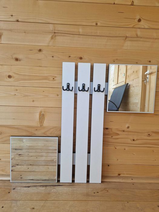 Cuier de pal pt. hol cu oglinzi Bucuresti Sectorul 3 • OLX.ro