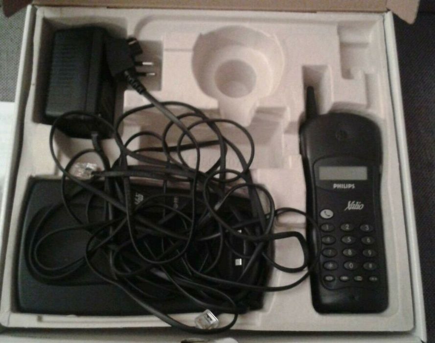 Безжичен телефон Philips Xalio 6100 гр. София Левски • OLX.bg