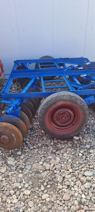 Disc agricol Disc de piatra neamt de 3,2. 36 de talere discul este p ...