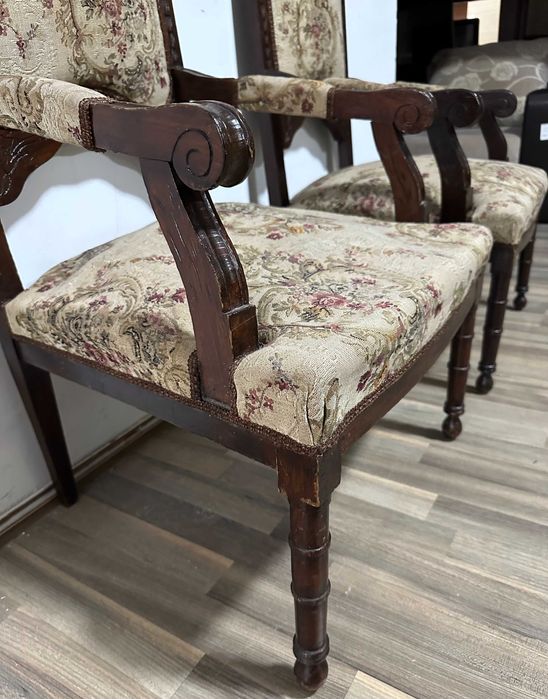2 buc Scaun Vintage cu ornamente sculptate; Fotoliu; Jilt Bucuresti ...