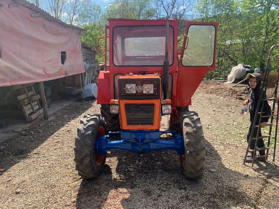 Universal 445 DTC UTB Oradea • OLX.ro