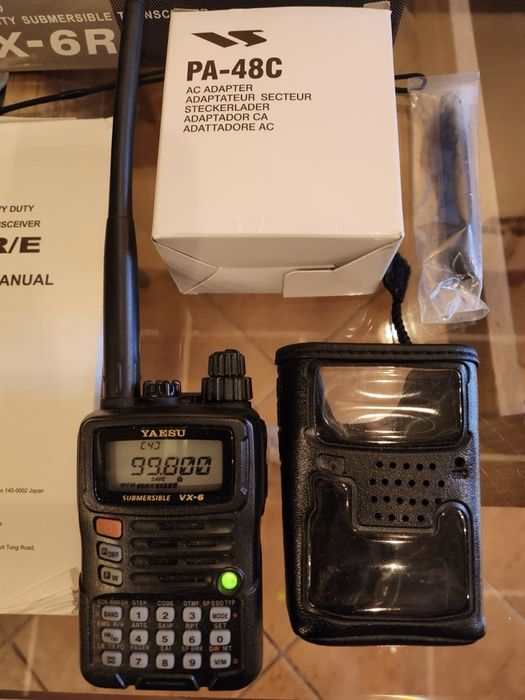 Yaesu VX-6R аматьорско ръчно радио гр. Банско • OLX.bg
