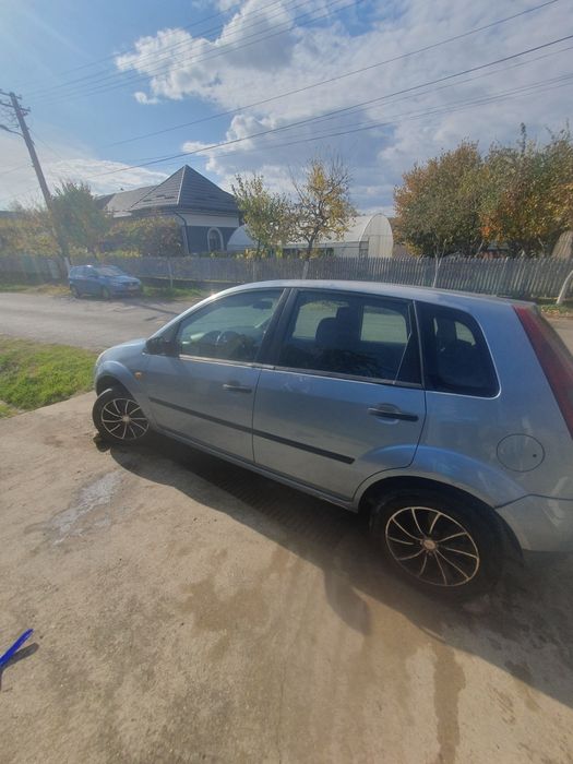Ford Fiesta 2005 1.4 tdci Ploiesti • OLX.ro