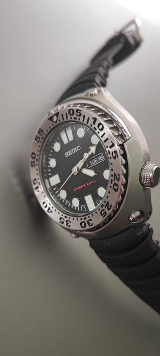 Seiko Sawtooth Tuna Diver 200 m Sebes • OLX.ro