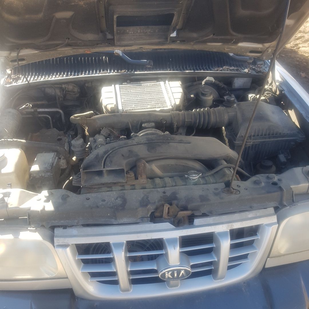 Киа спортидж 2.0 дизел на части гр. Мадан • OLX.bg