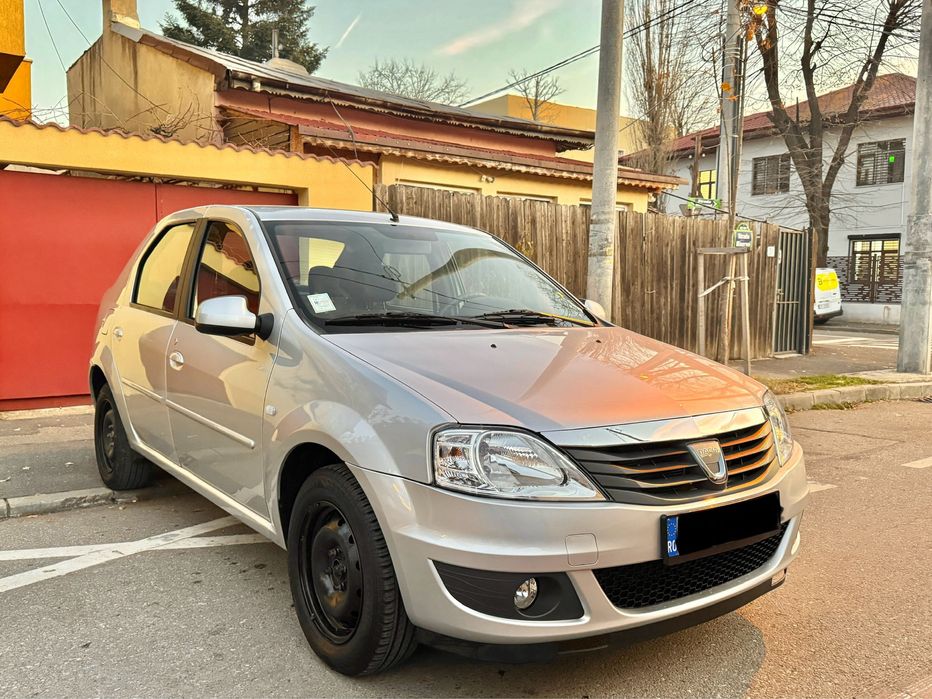 Dacia Logan 1.2MPI Laureate 26.000 KM Aproape Nou !!! Aer Conditionat ...