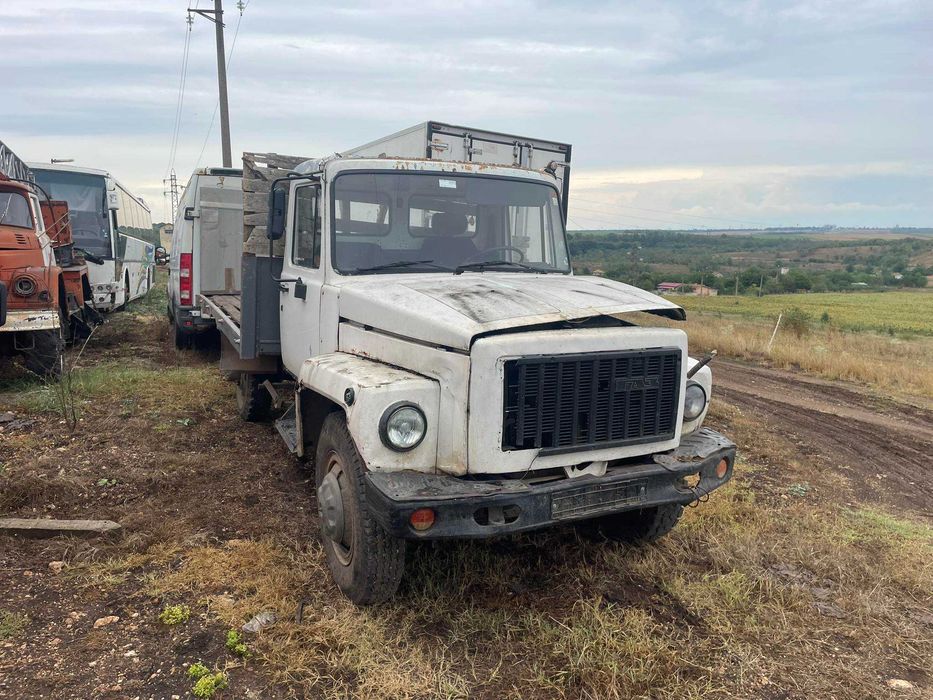 GAZ 3307 на части газ 3307 на части гр. Добрич в.з. Лозята • OLX.bg