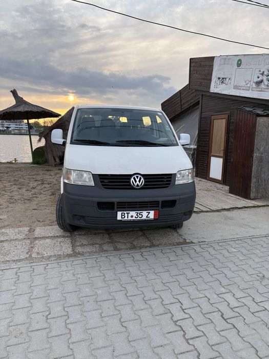 VW Transporter Caravel 9 locuri /2010,1.9 TDI 105 CP A.C Venus • OLX.ro