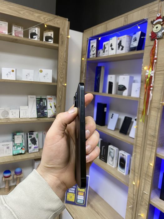 Apple iPhone 16 Pro Max 256 gb Bucuresti Sectorul 6 • OLX.ro