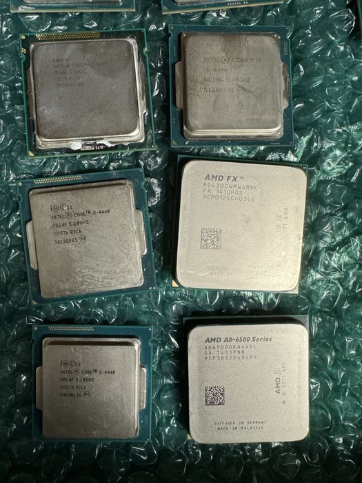 Lot 22 procesoare intel si AMD testate Bucuresti Sectorul 6 • OLX.ro
